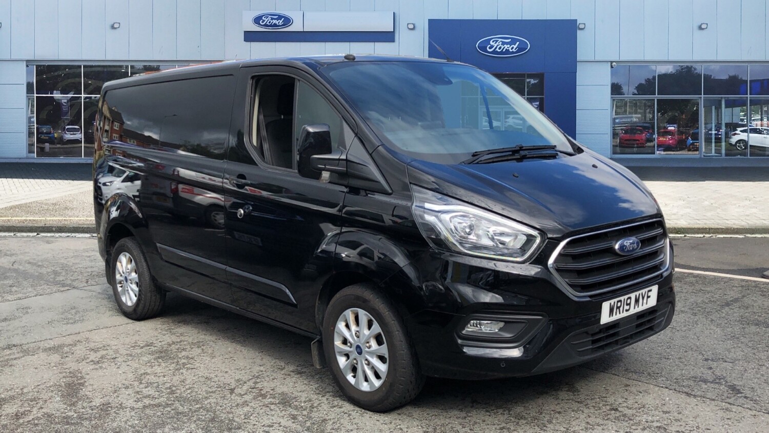 Used Ford Transit Custom 300 L1 Diesel Fwd 2 0 Ecoblue 130ps Low Roof